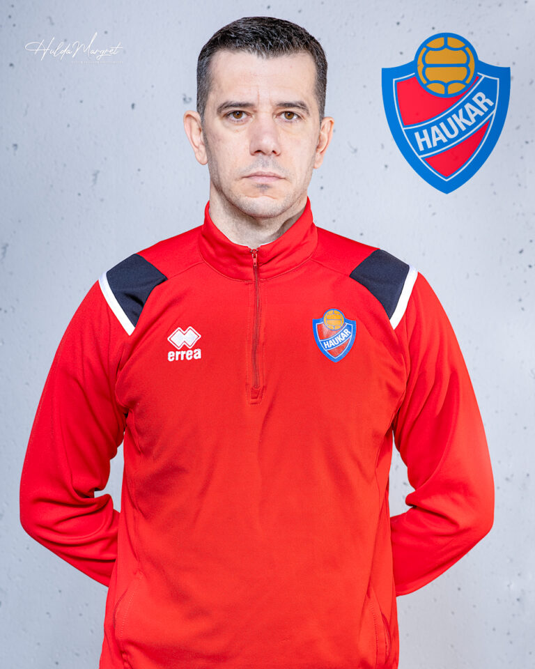 Srdjan Rajkovic ráðinn inn sem markmannsþjálfari karlaliðsins. Andri ...